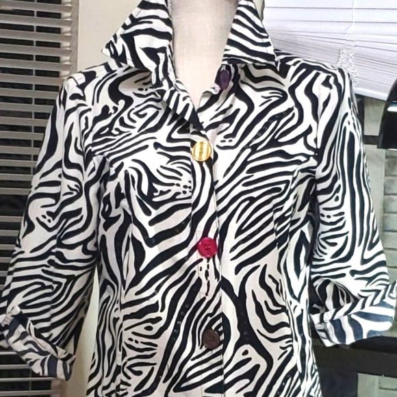 gaudy couture | Jackets & Coats | Nwot Gaudy Couture Cotton Canvas Car ...